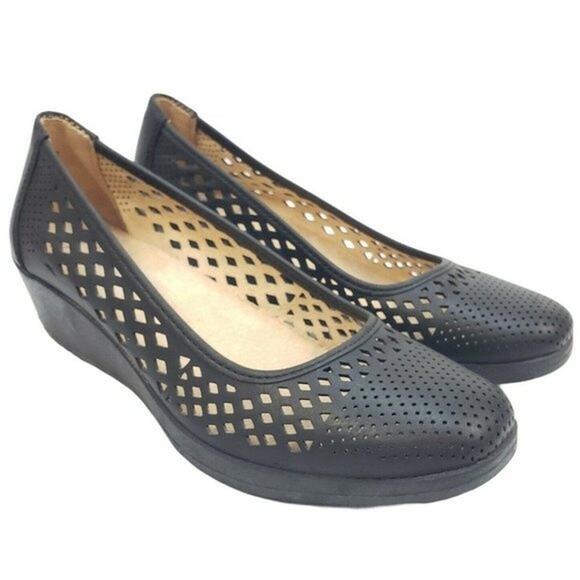 Naturalizer | Shoes | New Naturalizer Wedge Brina Black Leather Wedges ...